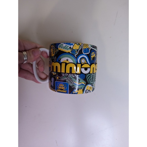 Dining | Univeral Studios Minions Despicable Me Minion Mayhem Coffee ...